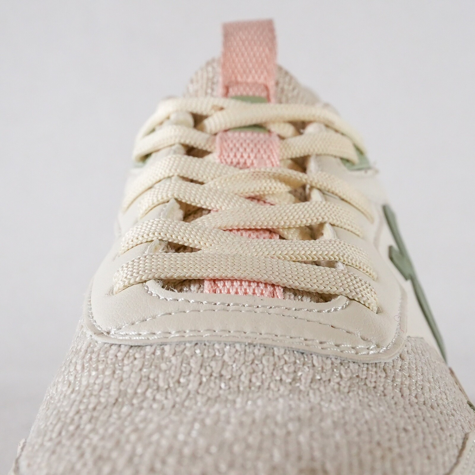 Gdefy Women's Gravity Defyer Beige Athletic Shoes Size US 8.5 | eBay