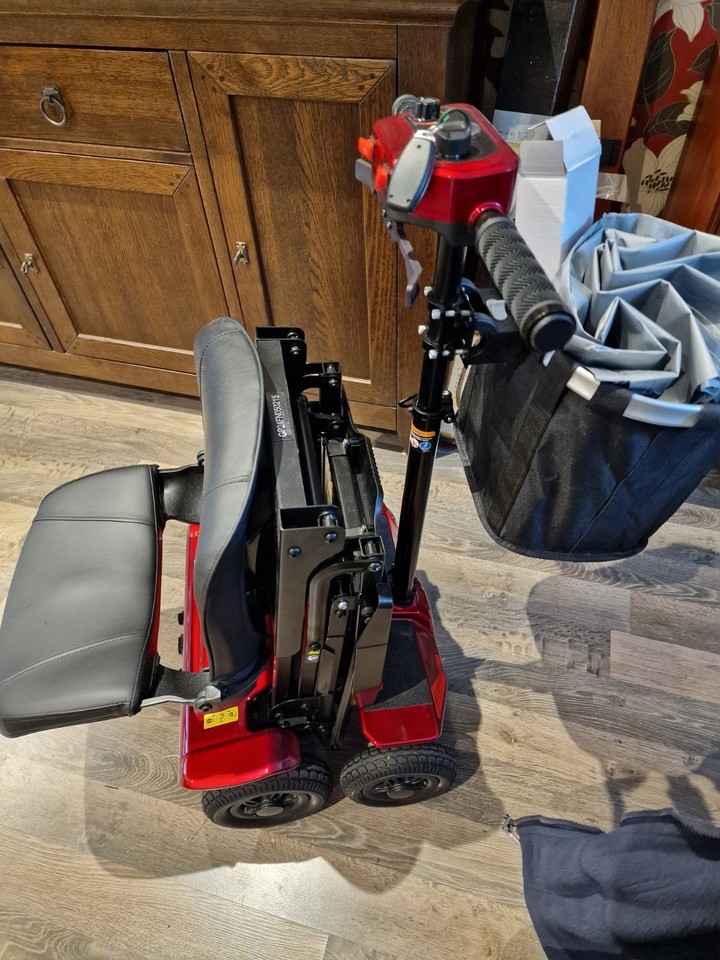 Green Power Falcon Folding Mobility Scooter PLUS Brand New Spare ...