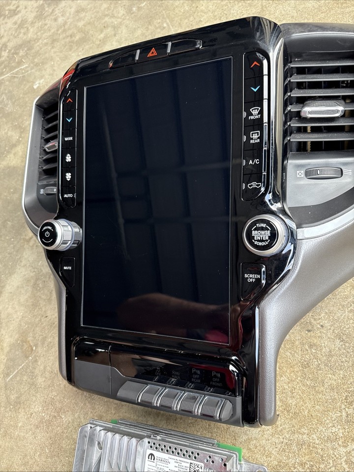 2020 2021 2022 2023 2024 RAM 1500 12” SCREEN WITH MODULE RECIEVER UC5 ...