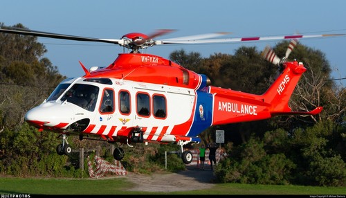 AW139 Ambulance Victoria HEMS & EC135 London's Handmade Helicopter ...