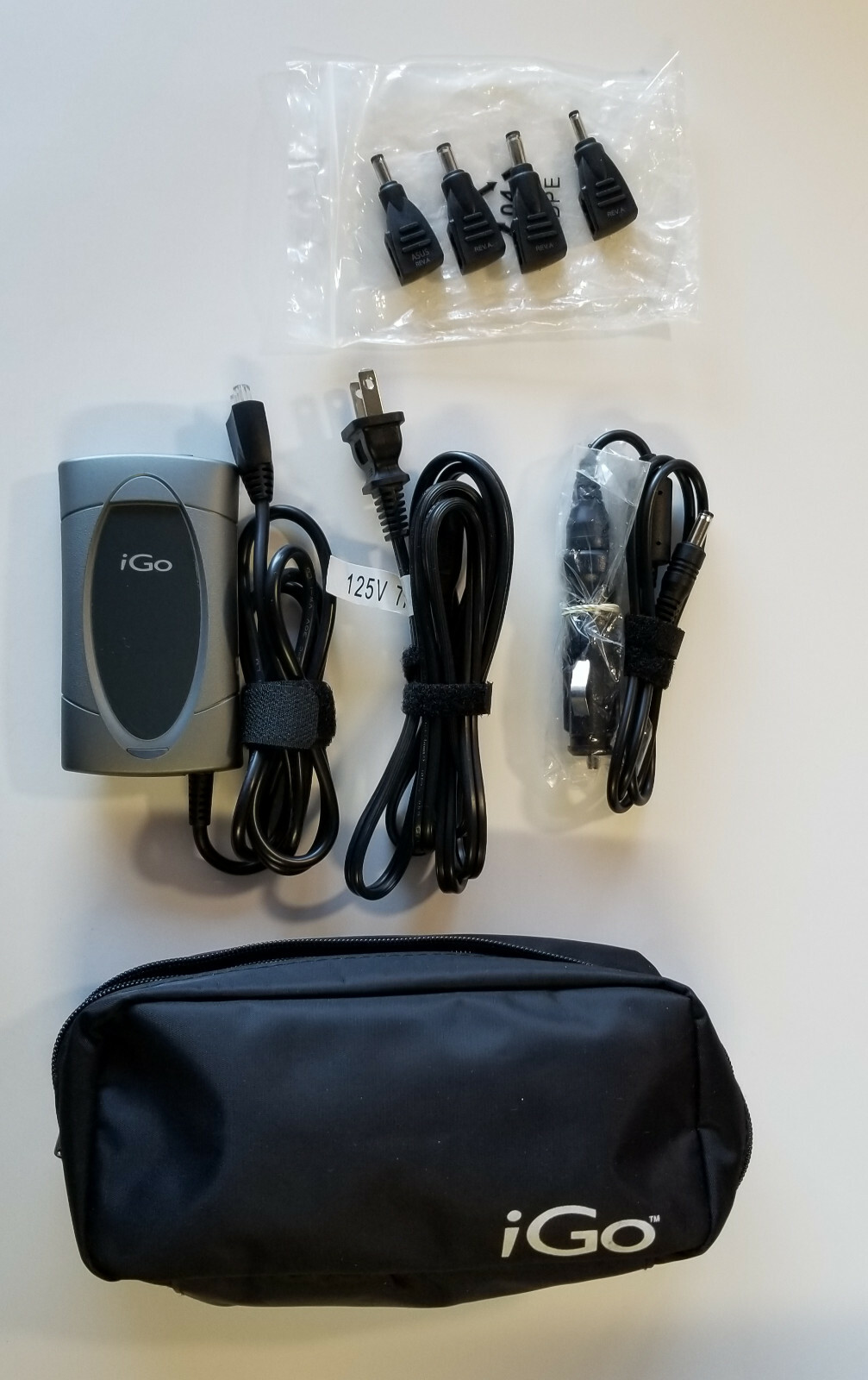 Laptop AC Power Adapter, iGo, Universal with Mutliple Adapters | eBay