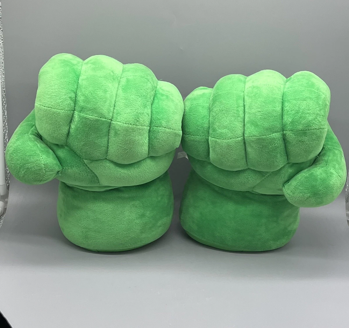 Incredible Hulk Hands