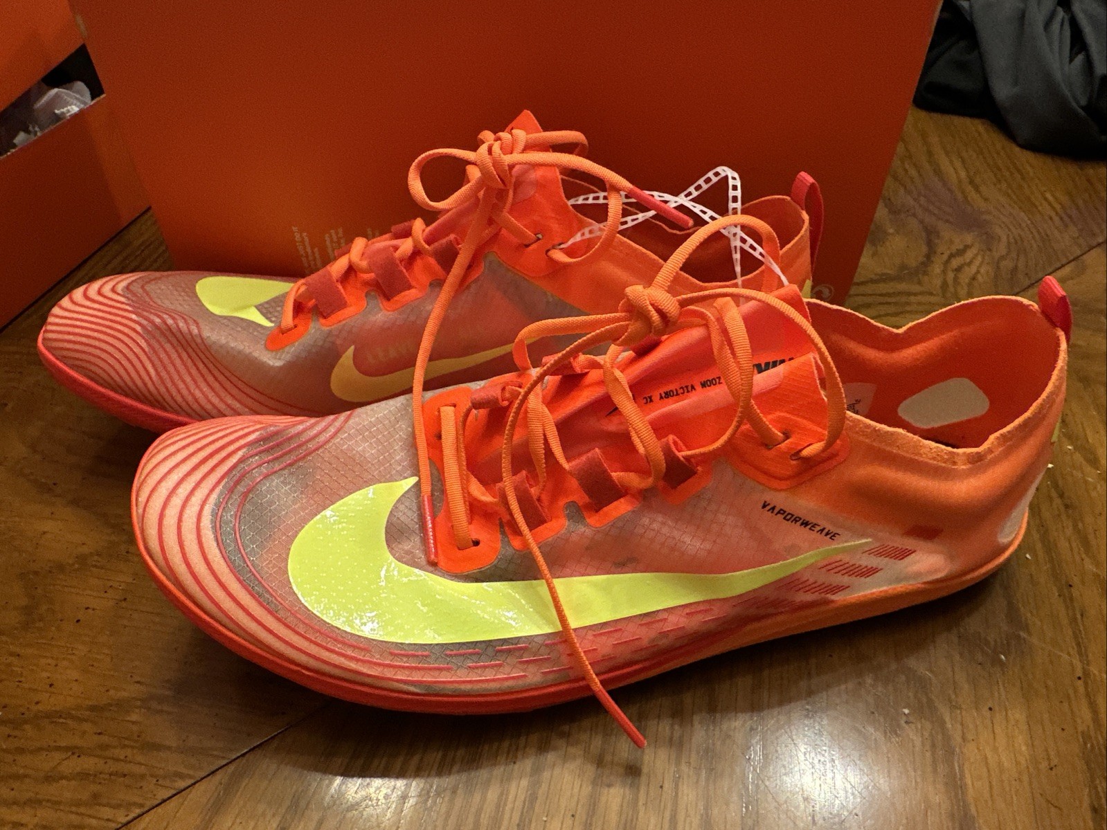 NEW Nike Zoom Victory XC 5 orange Track Field Spike AJ0847-801 Men's Sz 10