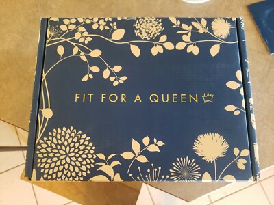 Luxe England Queen Gift Box-Fit For A Queen-New Open Box | eBay