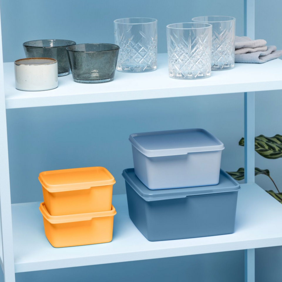 Tupperware Quatro Container Set | eBay