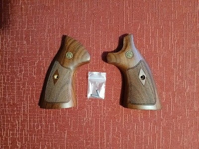 Smith & Wesson Model 19 Classic factory grips (K frame) | eBay