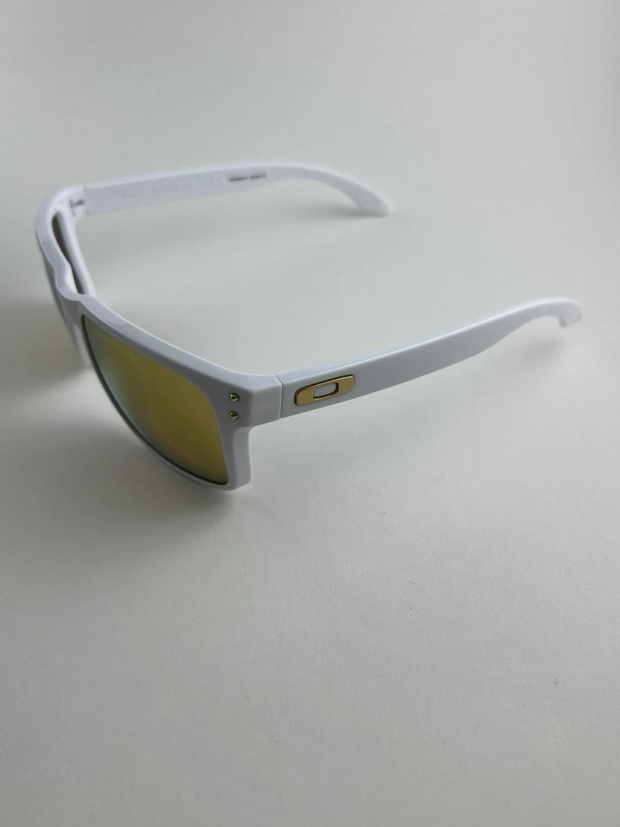 Oakley Holbrook Shaun White