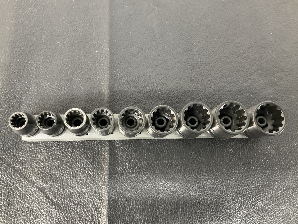 Craftsman 9 Piece 3/8” Drive Spline Metric Socket Set 8mm - 18mm | eBay