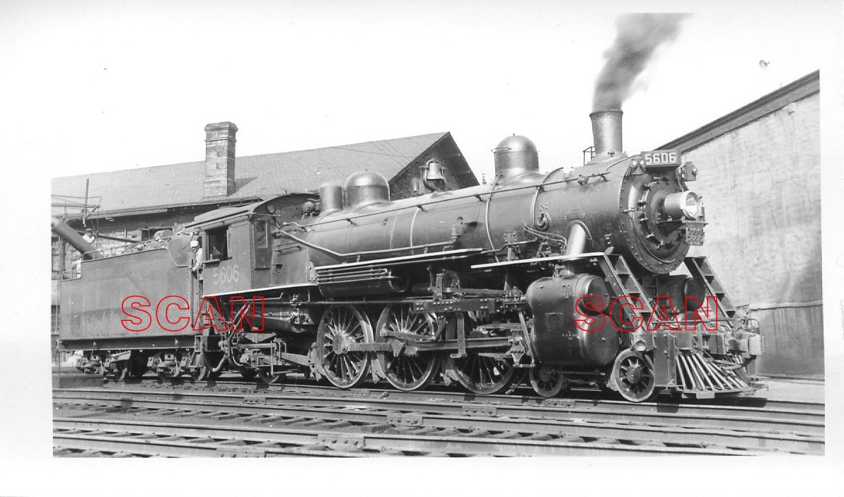 25E353 RP 1940s/50s CANADIAN NATIONAL RAILWAY 4-6-2 LOCO #5606 HAMILTON ...