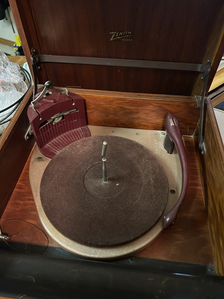 ANTIQUE ZENITH MODEL 6R886R Tube Radio Phonograph STILL WORKS! | eBay