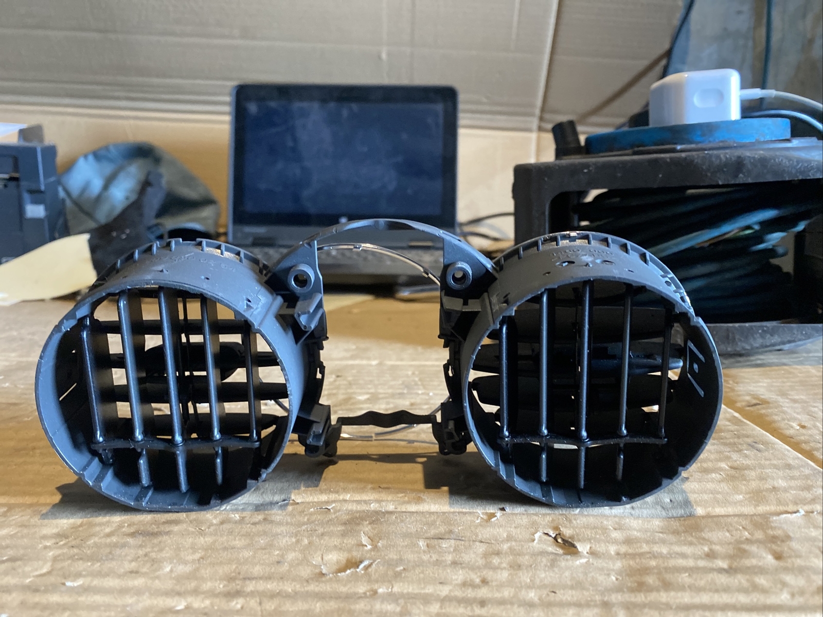 MERCEDES BENZ CLK 2003 W209 Center Air Vent A2098300254 for sale online ...