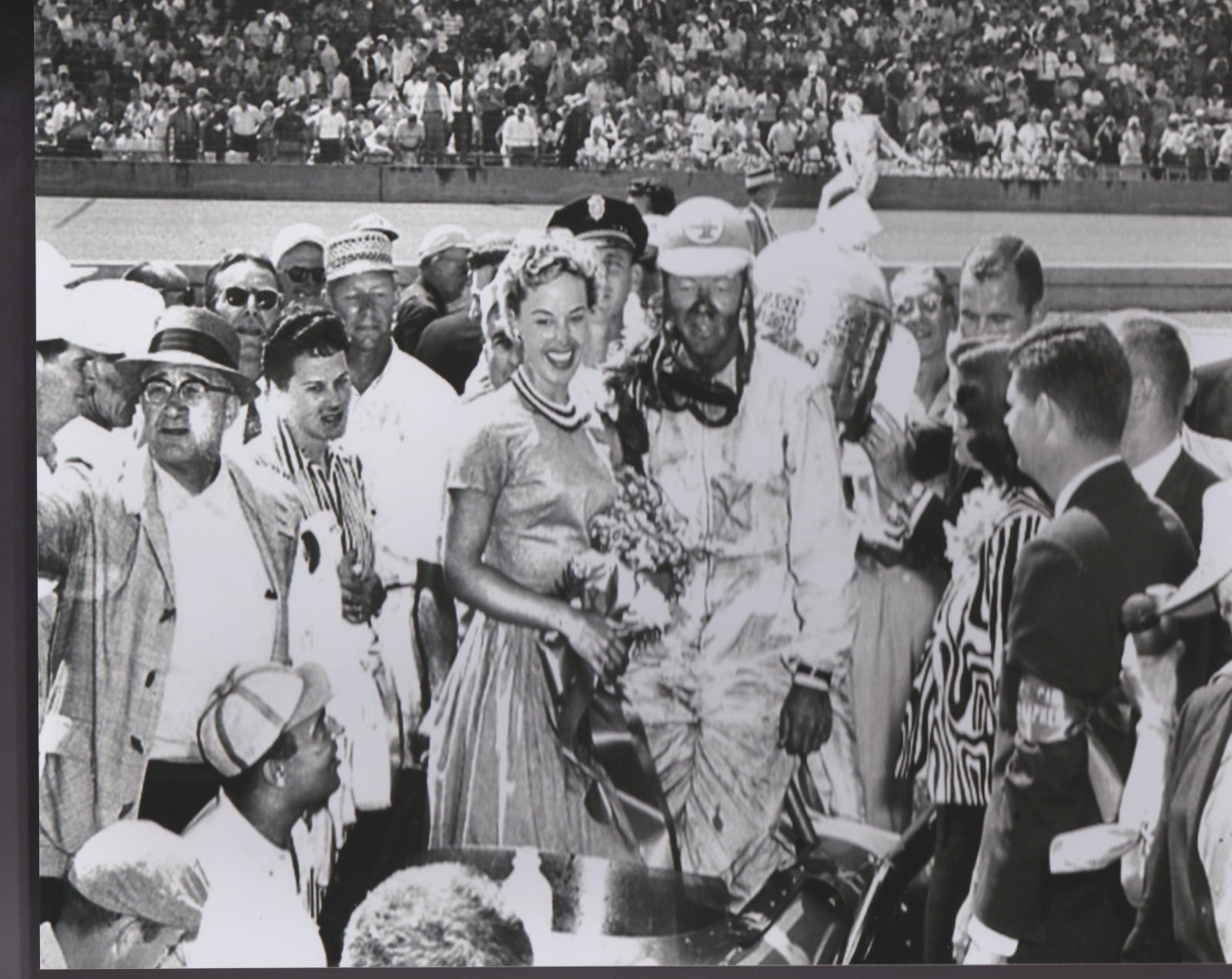 JIM RATHMANN 1960 WINNER INDY 500 VICTORY LANE WATSON ROADSTER 8 X 10 ...