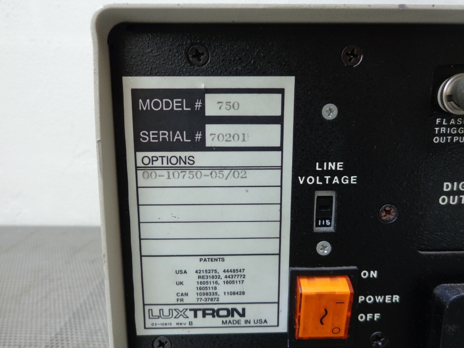 Luxtron MultiChannel Fluoroptic Thermometer 750 Termometry System 00 ...