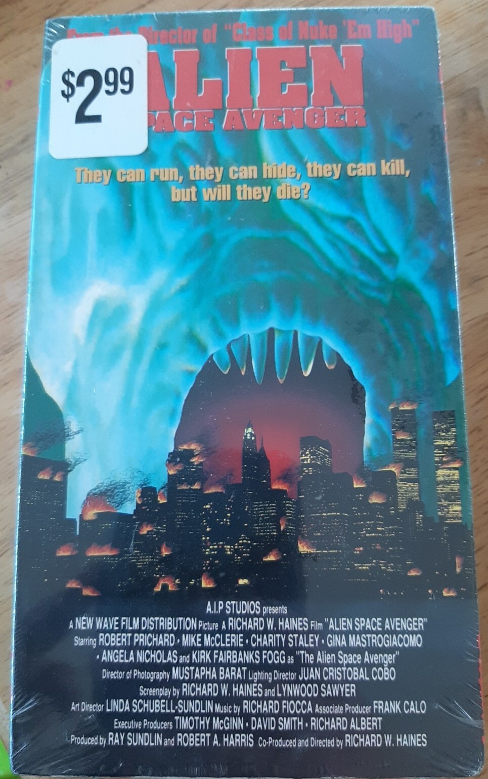 Alien Space Avenger (VHS, 1992) for sale online | eBay