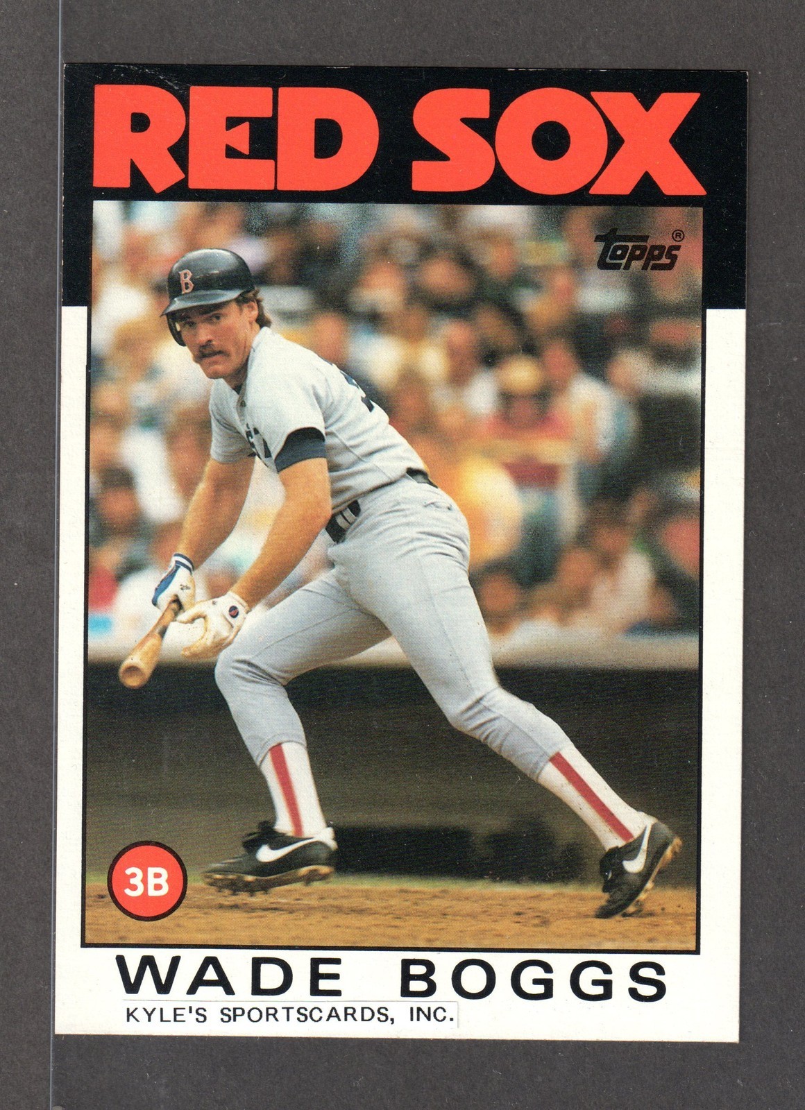 1986-topps-super-wade-boggs-red-sox-unsigned-4-7-8-x-6-7-8-color-photo