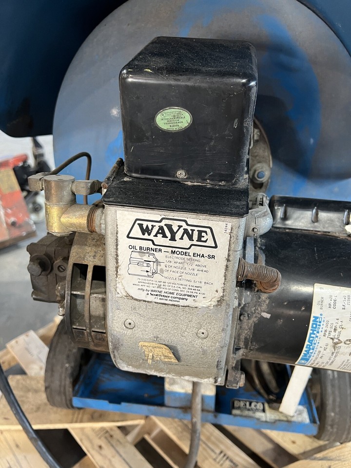 Delco Cleaning Systems Versa 100c Oil Burning Steam Pressure Washer-NO ...