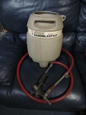 Speedaire Sandblaster Wet/Dry 5 Gallons Model 4Z676 | eBay