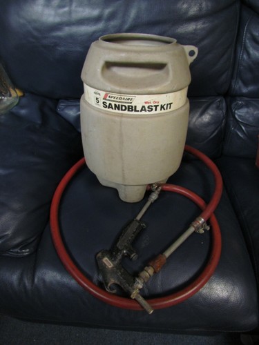 Speedaire Sandblaster Wet/Dry 5 Gallons Model 4Z676 | eBay