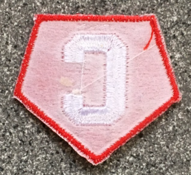 CORNELL BIG RED NCAA COLLEGE VINTAGE SMALL 1 5/8" LETTER C TEAM LOGO ...