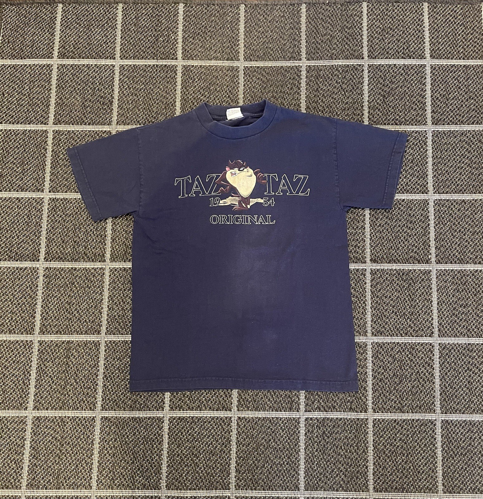 Crazy 1997 “TAZ TAZ” Looney Toons Grail Tee‼️ Amazing… - Gem