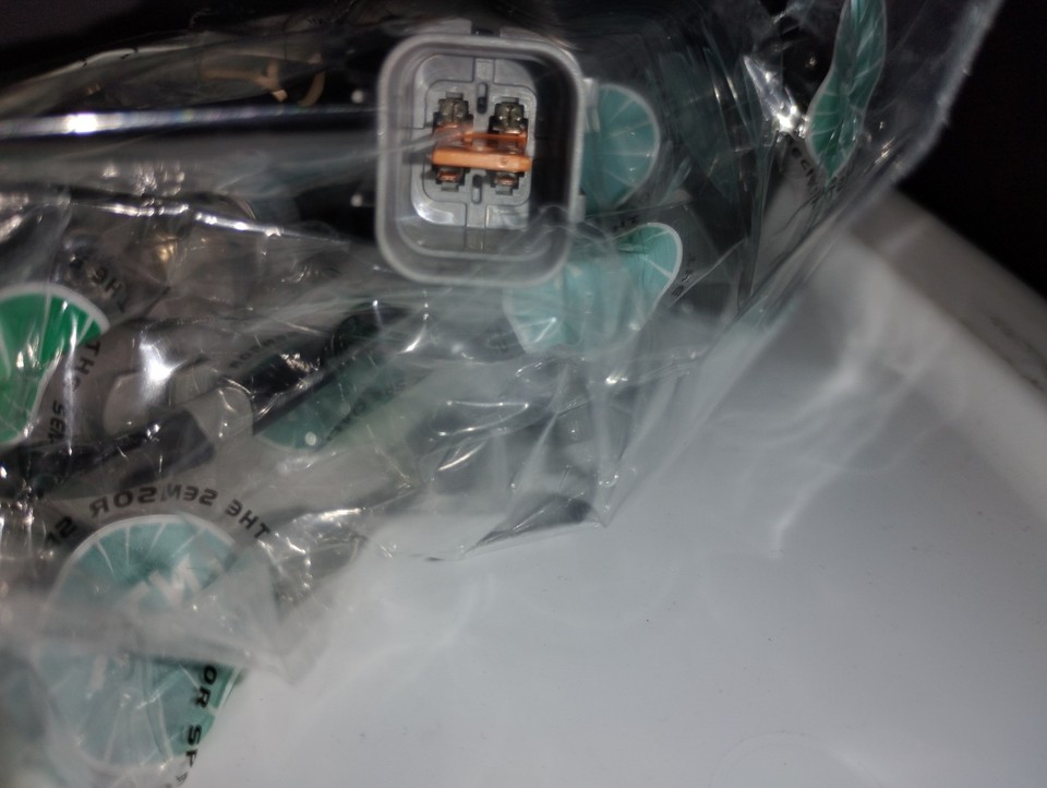 NTK Oxygen Sensor 25196 | eBay