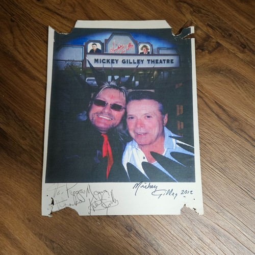 MICKEY GILLEY and son KEITH GILLEY 2012 Autograph Signed Photo 8.5 X 10 ...