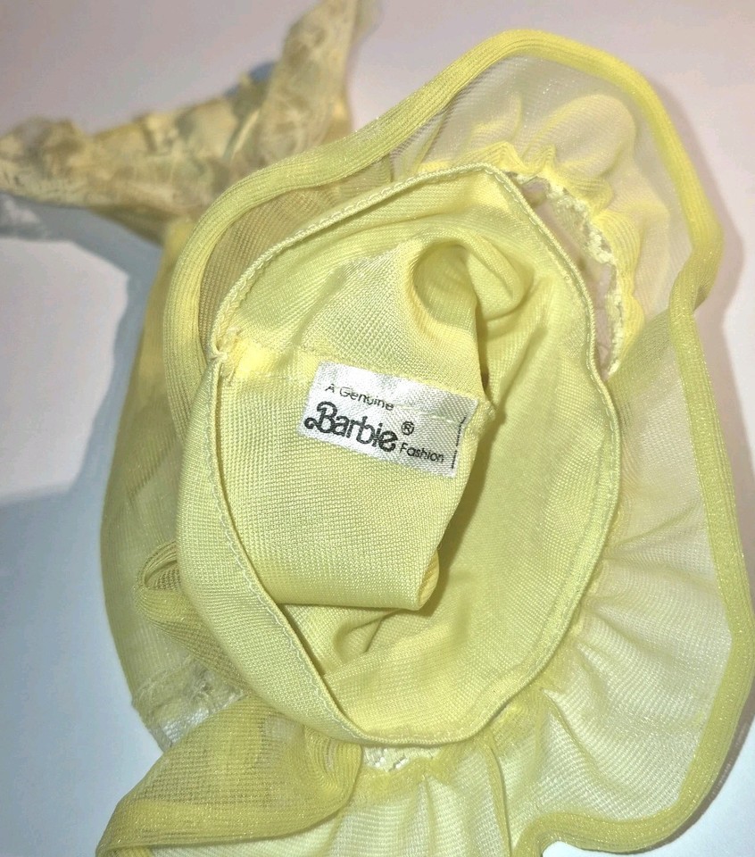 Vintage Barbie Fashion #1416 Yellow Brides Maid Dress Long Lace | eBay