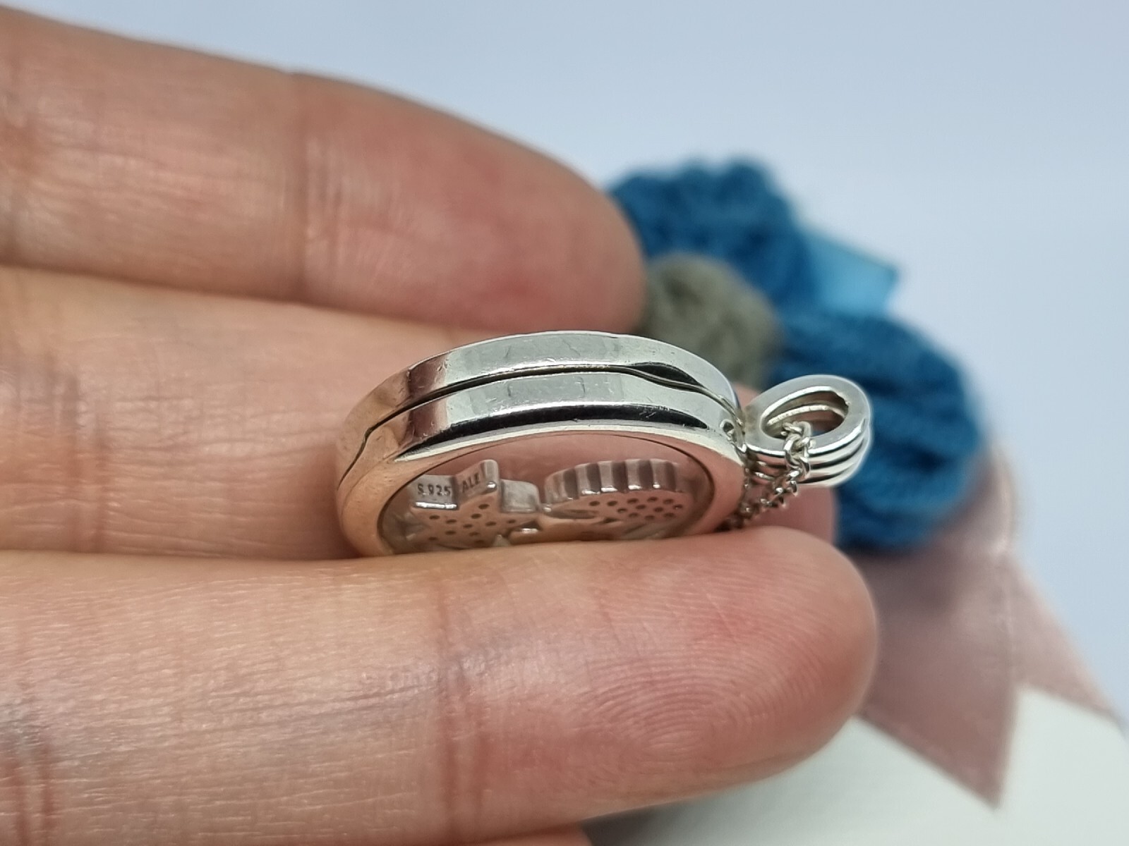 Genuine Pandora Medium Floating Locket Necklace 60cm… - Gem