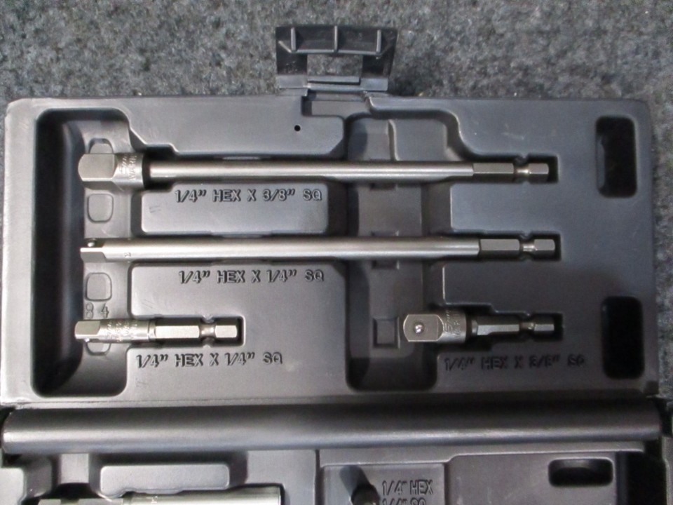 Snap-on SDMEXT27K 27 pc 1/4" Hex Drive Ball Detent Adaptor and Bit Set ...