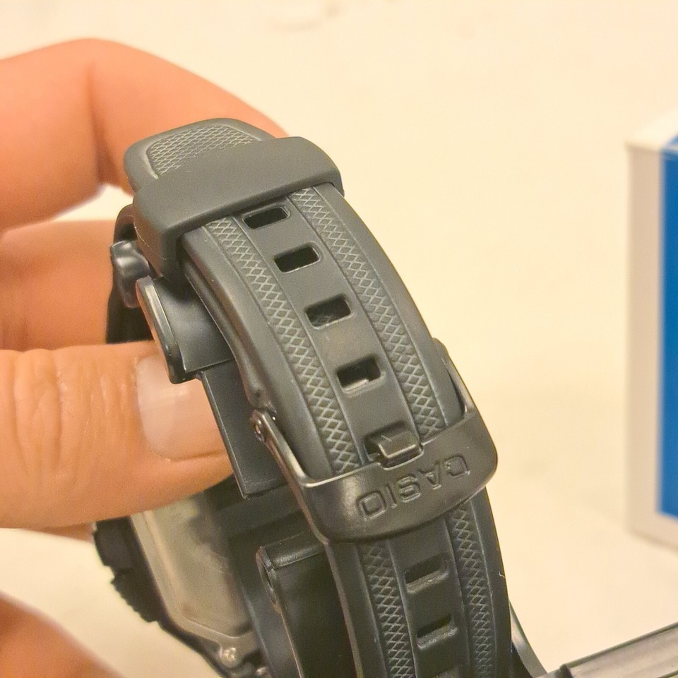 Casio WV-58A Mod 3054 Men 50m Wave Ceptor Atomic Digital Watch Hours ...