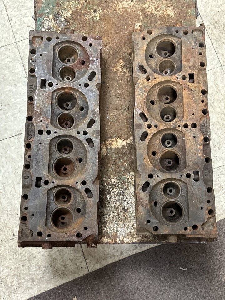 Used OEM GM 2 Cylinder Heads Code G 409100 1971 Oldsmobile 455 engine ...