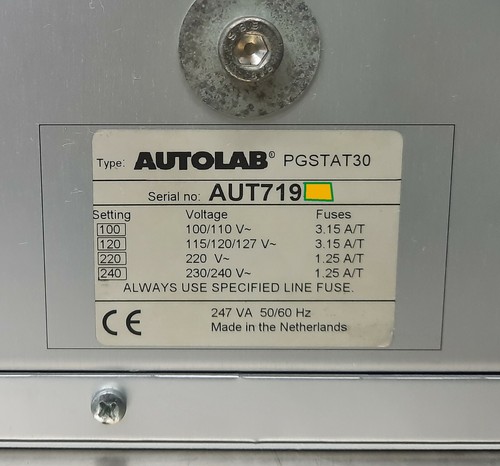 AUTOLAB PGSTAT30 with current booster BSTR10A Potentiostat Galvanostat ...