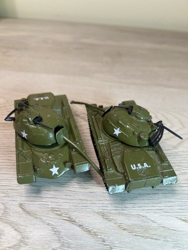 Vintage Diecast USA T412 Green Patton WWII Tank China Set Of 2 | eBay