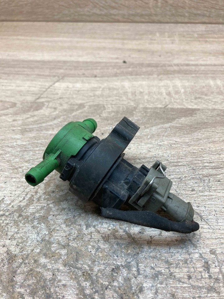 0004703293 Mercedes Benz Pompa a Vuoto Solenoide Valvola di Controllo ...