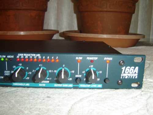DBX 166A, 2 Channel Compressor Limiter Expander Gate, Vintage Rack | eBay