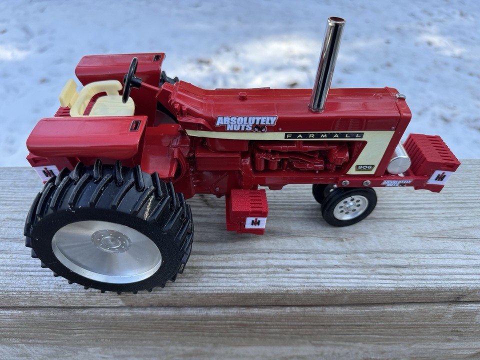 Custom Farmall International 806 Precision Detail 1/16th pulling ...
