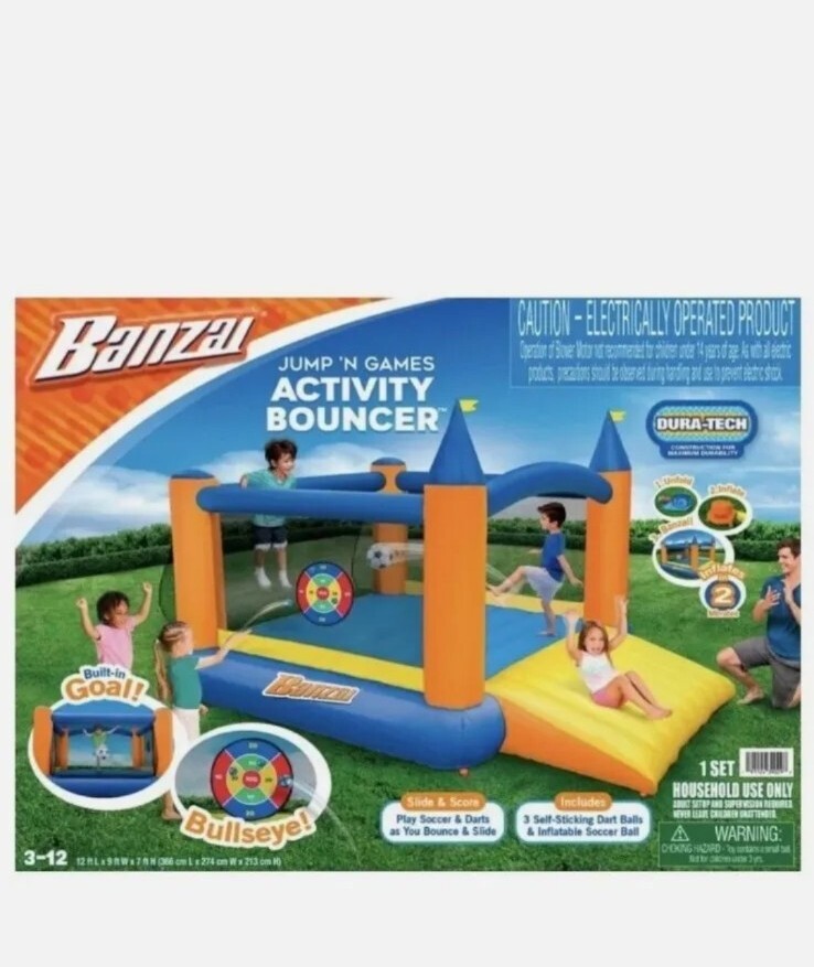 Inflatable Games MOF's All New Inflatable Games! | Ministry Of Sports