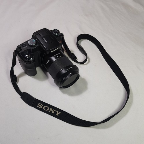 SONY Alpha a100 DSLR Camera + Zoom Lens + Strap WATER DAMAGED *Read ...