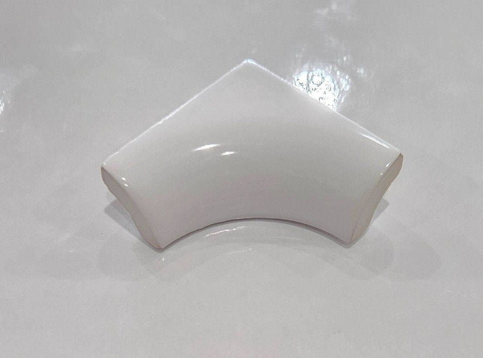 Glossy White Quarter Round Tile, Beak, and AU Trim | eBay