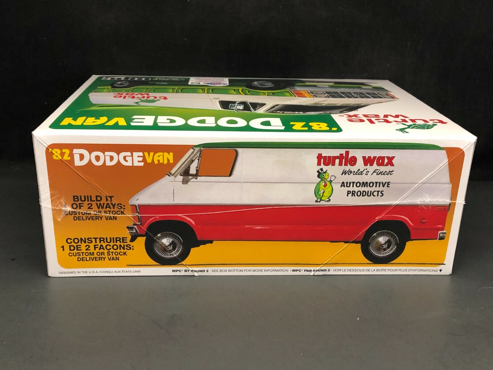 MPC '82 Dodge Van Custom - Turtle Wax - 1:25 Scale Plastic Model Kit ...