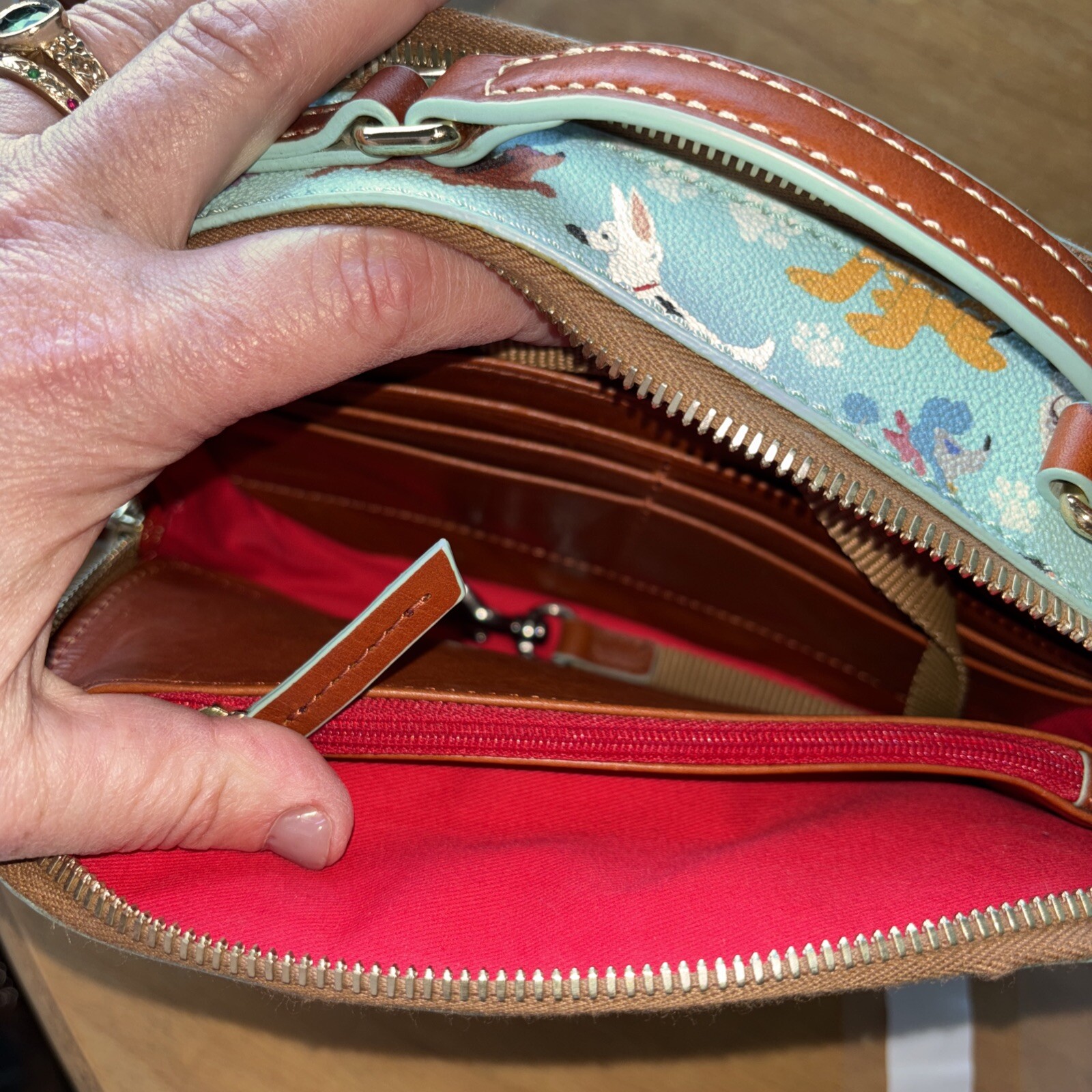 7p Disney Dooney & Bourke Blue DOGS Shoulder Bag Ambler Crossbody Purse ...
