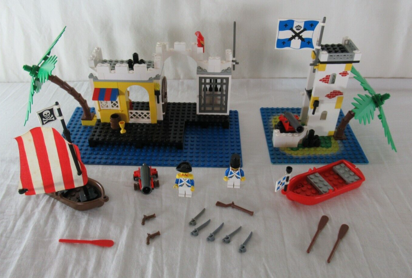 Lego Pirates Lagoon Lock-Up #6267 & Sabre Island #6265 Set of 2 1989 | eBay