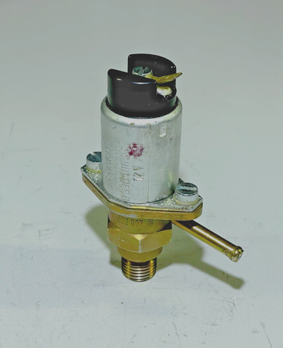 *NEW* BOSCH VALVE ASSEMBLY 0437900007 & 0330106004 - PORSCHE 911 '69 ...