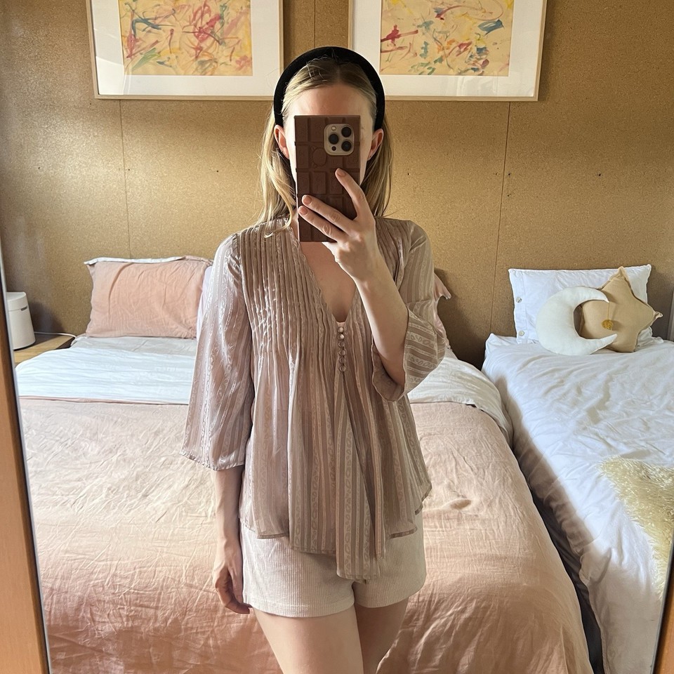 Elly M Silk Blend Blouse Size 6 Y2K Coquette Boho Pearl Button Top ...