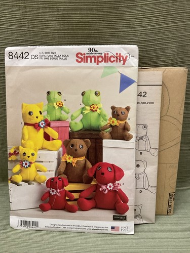 Simplicity Sewing Pattern 8442 Felt Stuffed Animals Frog Bear Cat Dog 2 ...