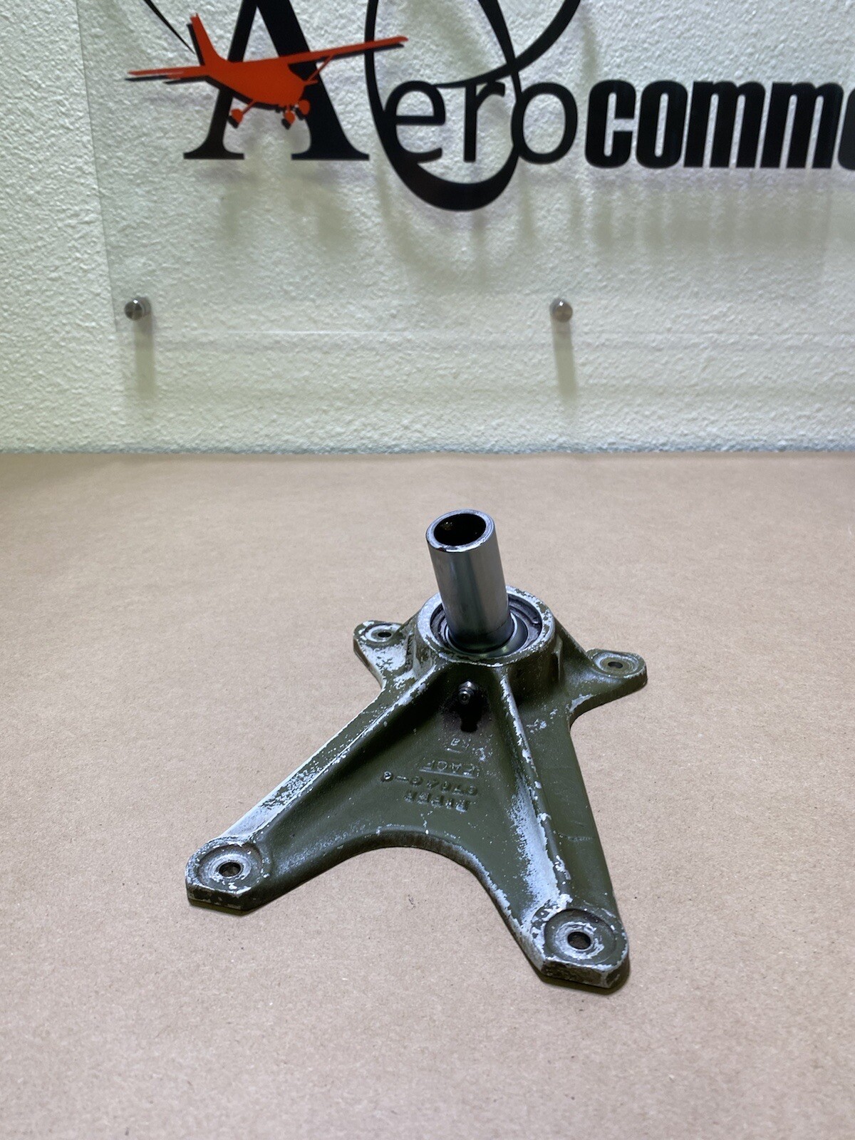 Piper PA-34 Main Landing Gear Trunnion Mount 67043-3 (3026) | eBay