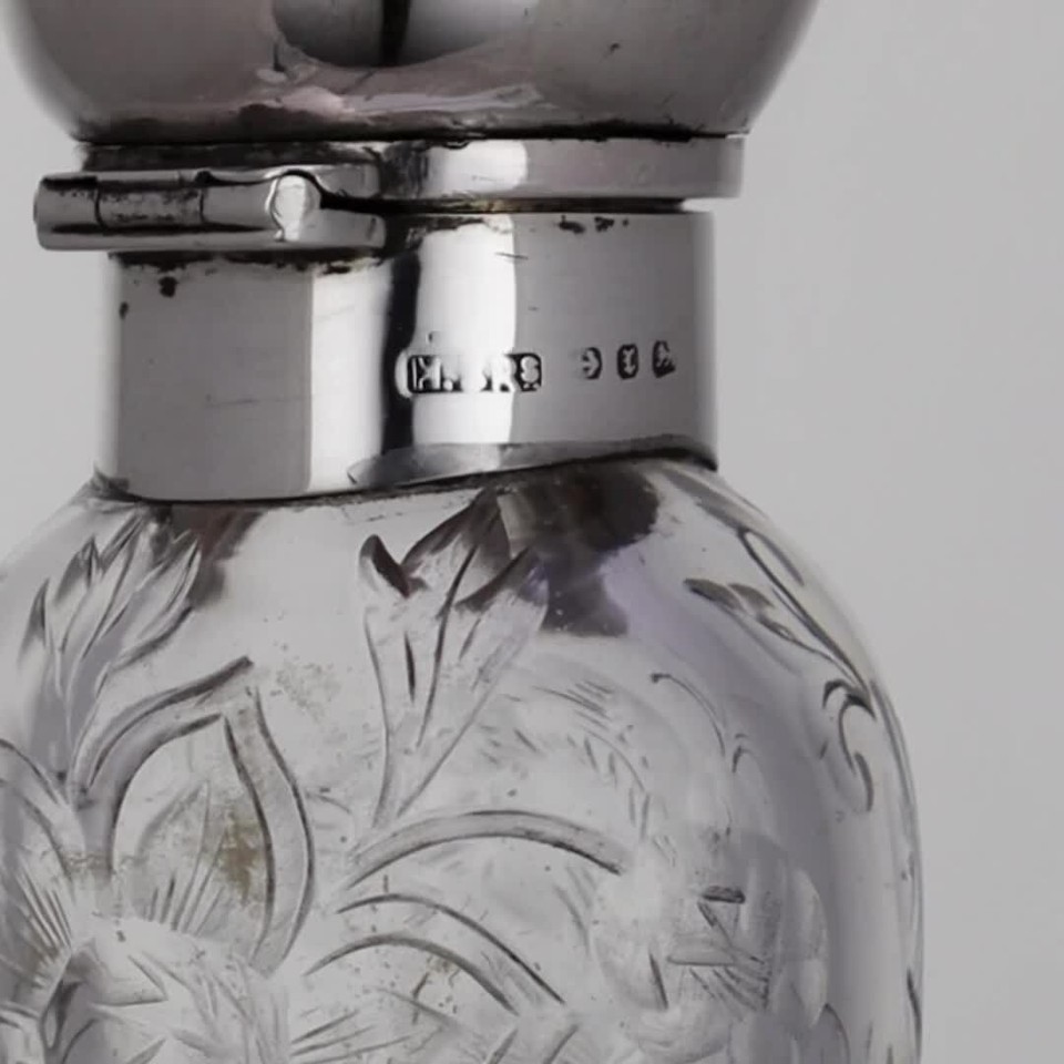 Antique Stevens & Williams Silver Intaglio Glass PERFUME SCENT Bottle ...