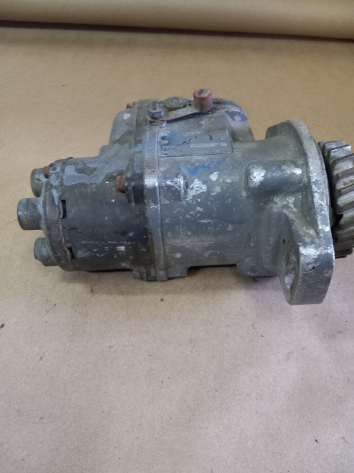 Fairbanks-Morse Type FM ZV4B - 4176338 Magneto Wisconsin Engine Tractor ...