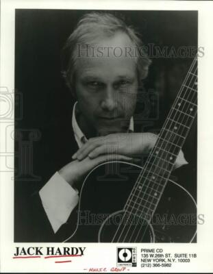 1997 Press Photo Musician Jack Hardy Poses with Instrument - hcp52826 ...