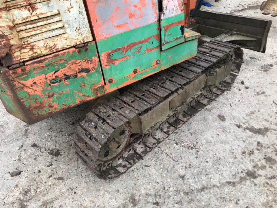 kubota digger kh 8 £3500 plus vat £4200 - located Gatwick - delivery ...
